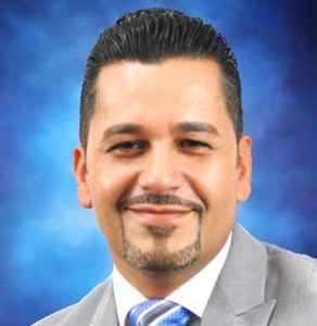 Hector Molina | Select International Tours